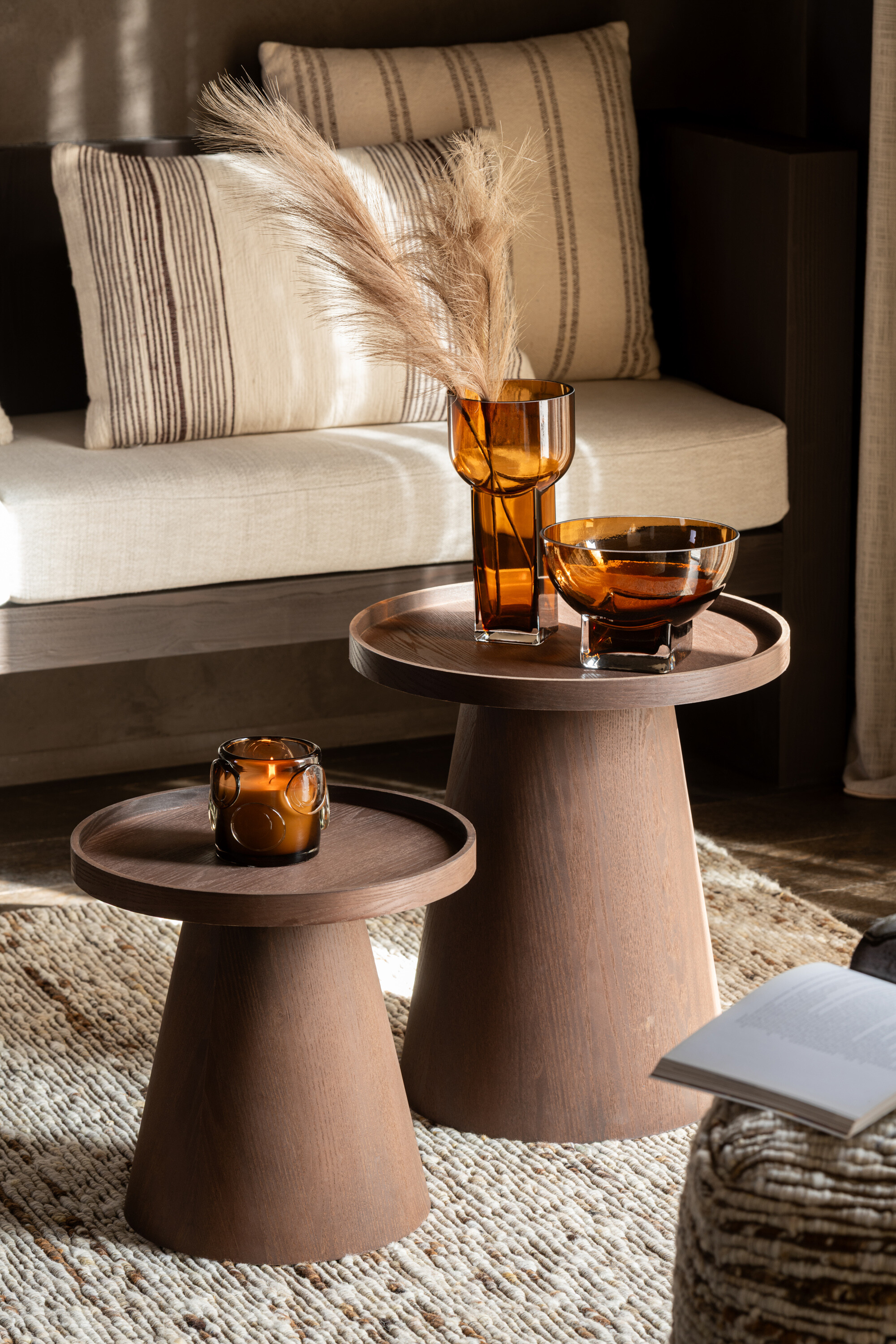 Ronde houten Bijzettafels LOTUS online kopen | LIVING-shop, stijlvol ...