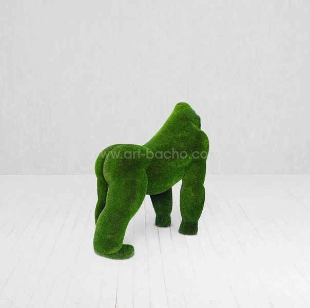 Artificial grass statues gorilla for the garden | LIVING-shop.eu ...