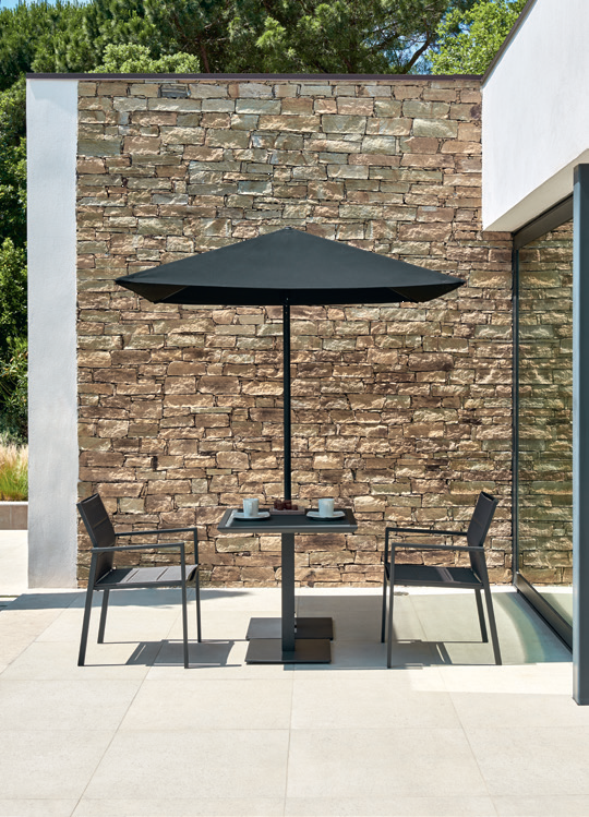 Diphano METRIS Bistro tuintafel @ LIVING-shop Outdoor Tuinmeubels Diphano